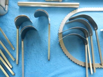 Codman Surgical Table Mounted Bookwalter Retractor Set W/ Case – Ringle ...