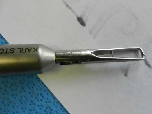 Karl Storz Surgical 10mm 36cm Ratcheting Tenaculum Forceps 33510UM ...