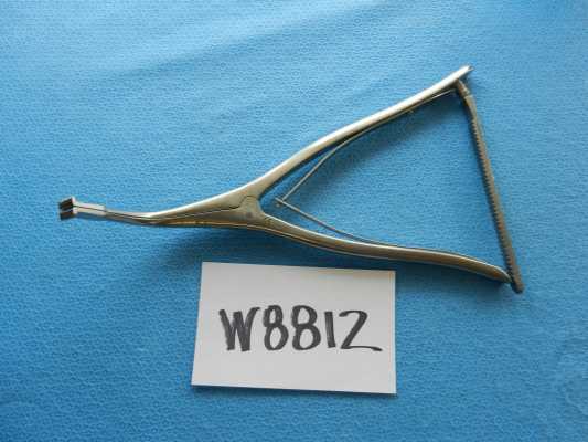 Codman Surgical Lamina Spreader 61-2525 – Ringle Medical Supply LLC