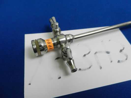 Stryker 747-031-550 5.8 mm Cannula 2 Rotating Stopcocks Set w ...